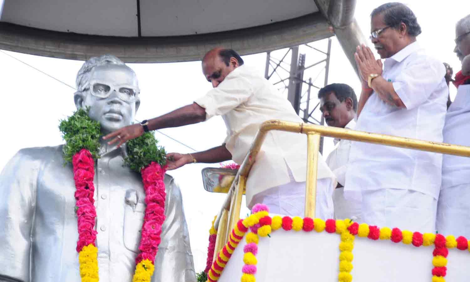 வ.சுப்பையா சிலைக்கு அமைச்சர் லட்சுமிநாராயணன் மாலை | Minister ...