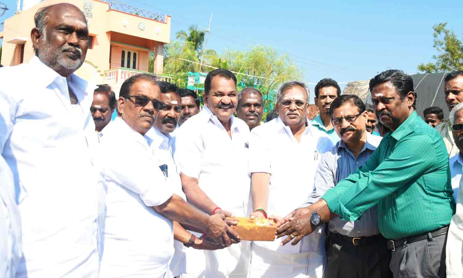 புதிய துணை சுகாதார நிலையம்-சபாநாயகர் ஏம்பலம் செல்வம் பணியை தொடங்கி ...