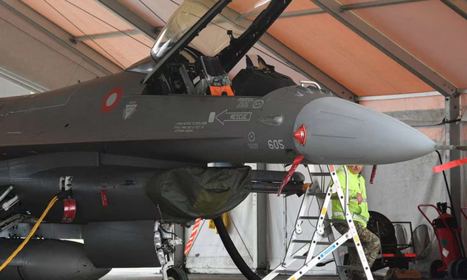 Ready to supply Ukraine with F-16 fighter jets - Denmark announced ...